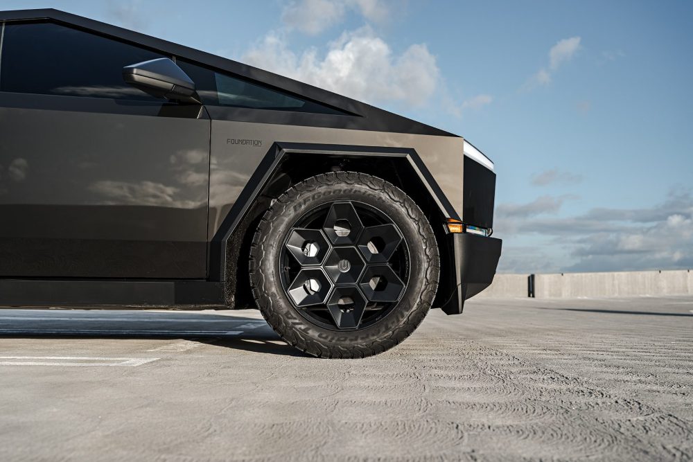 Pure Platinum Wrapped Tesla Cybertruck - UP CYBRHEX Wheels In Satin ...